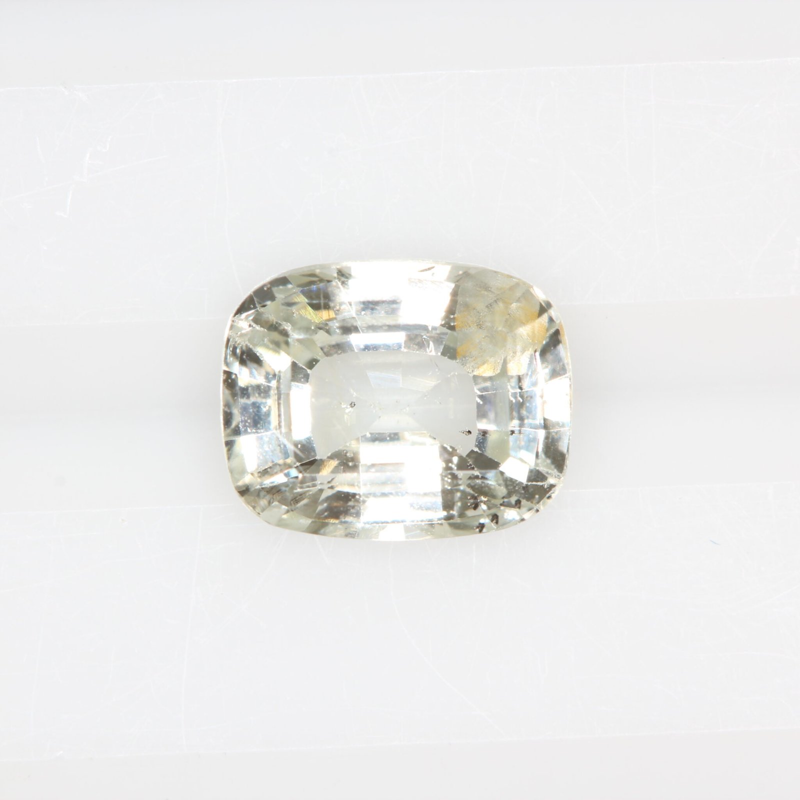 Gemstones – Crystal Myths