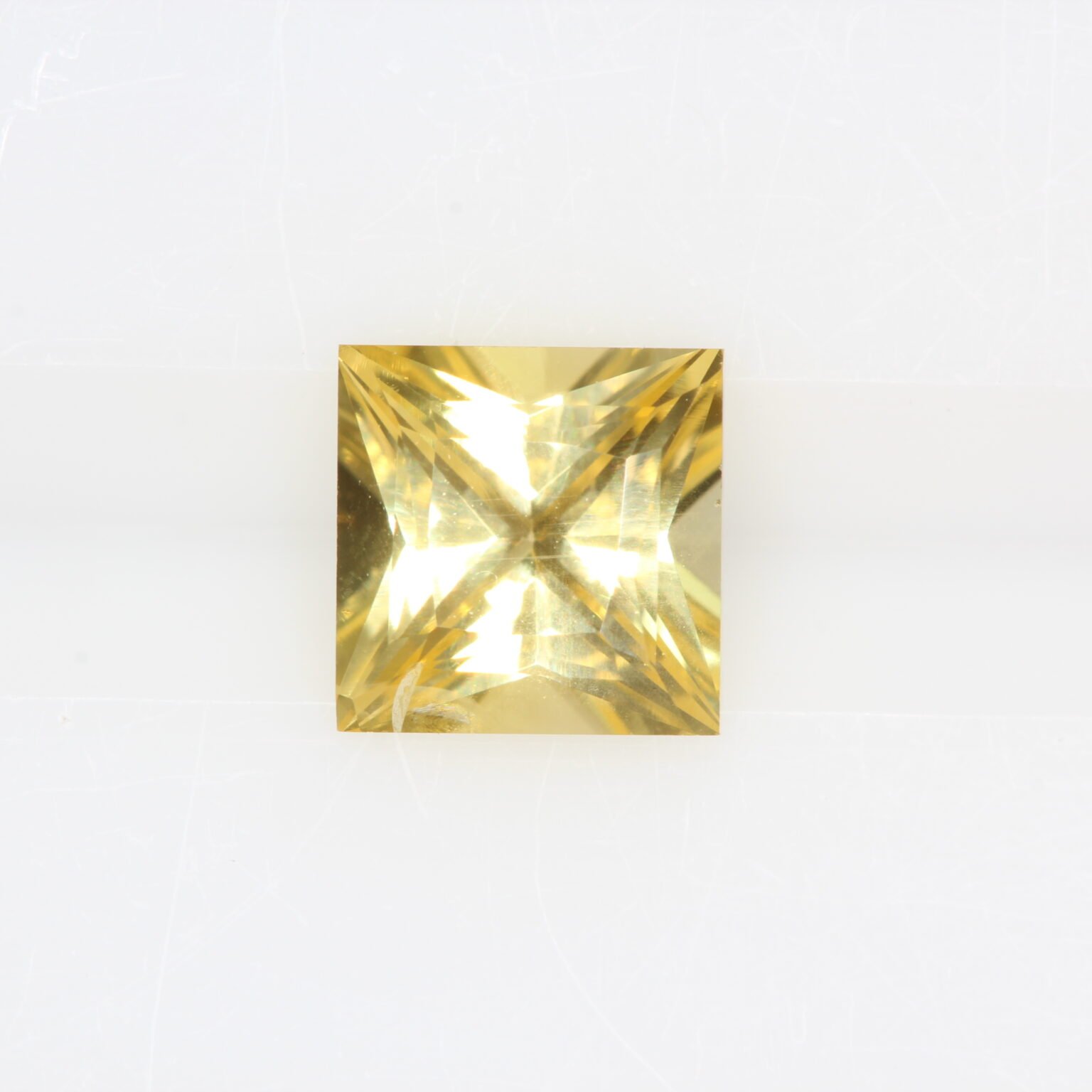 Gemstones – Crystal Myths